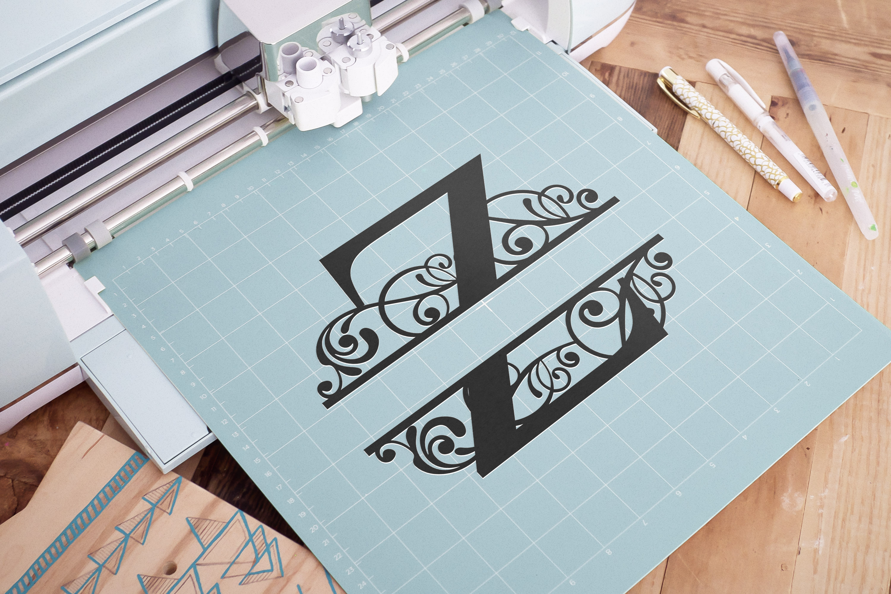 Split Monogram Letter Z SVG, Letter Z Monogram SVG (375432) | Cut Files ...